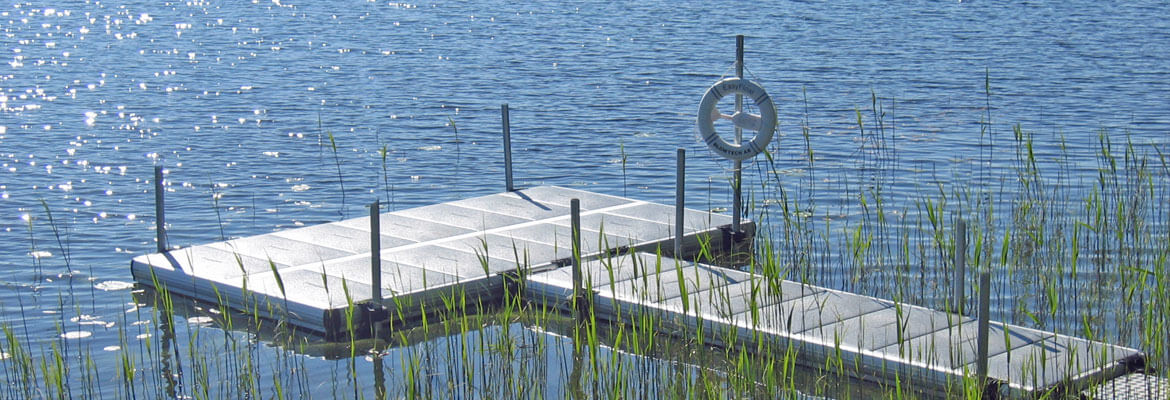 Köp en hållbar brygga för privat sjötomt